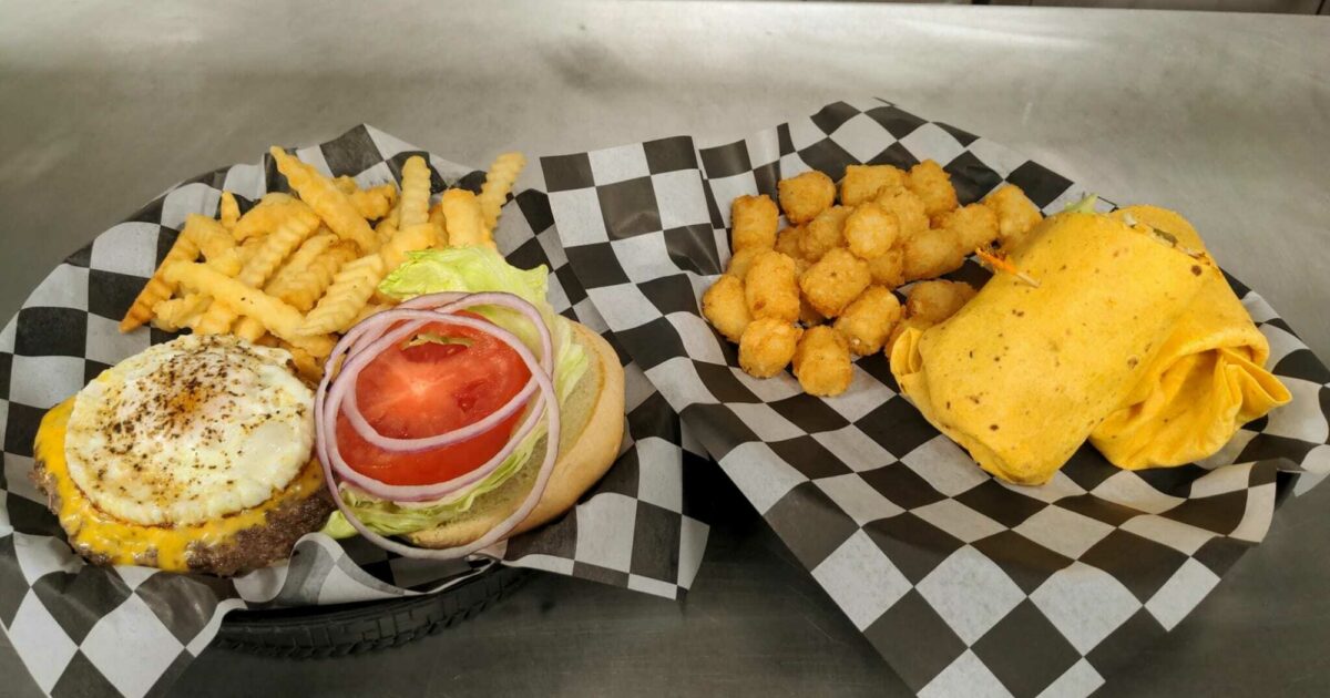 Billy Frogs Bar & Grill | Experience Sioux Falls