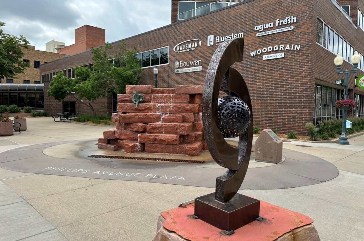 SculptureWalk | Experience Sioux Falls
